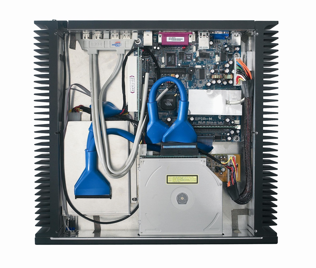 Hush Mini-ITX PC review - 100% geruisloos - Hardware Info