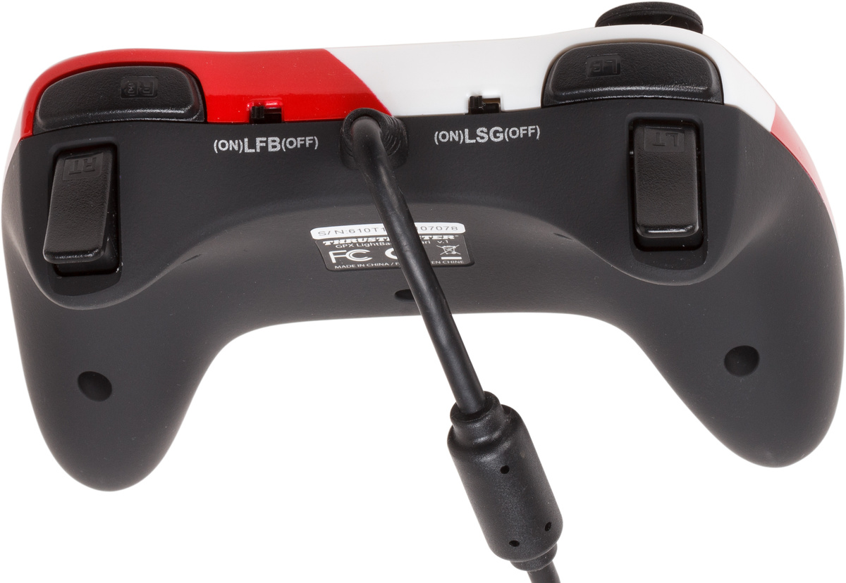 Gamepads review: 7 exemplaren voor PC - Thrustmaster GPX Lightback ...
