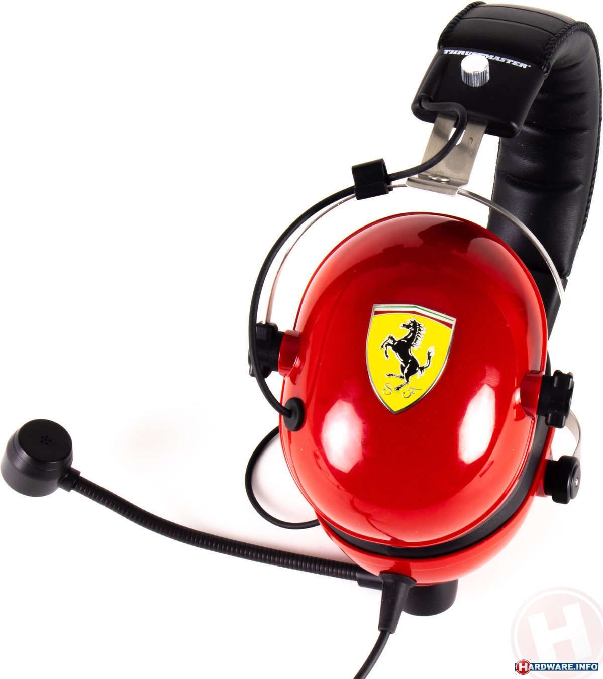 Thrustmaster T.Racing Scuderia Ferrari Edition review: maakt deze ...